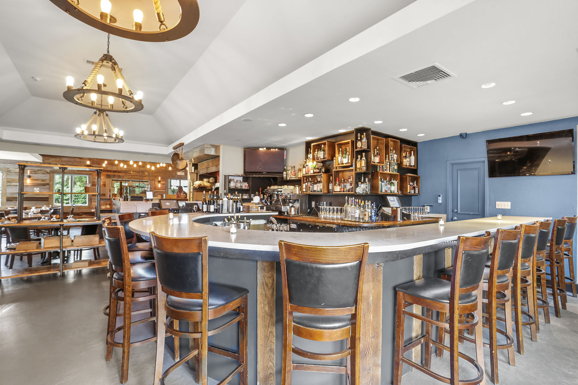 Gallery - Table 104 | Stamford CT